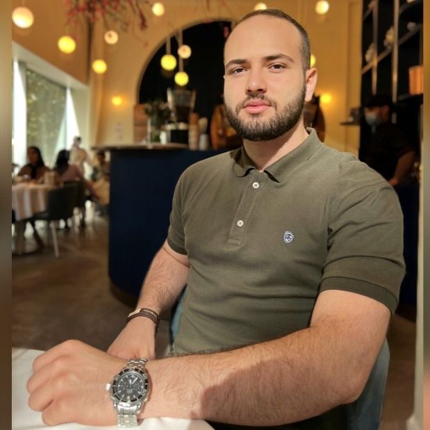 Amir Mohammad Safavi - ویرگول