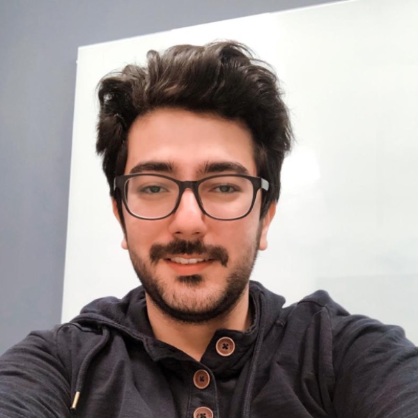 Arash Ahmadi - ویرگول